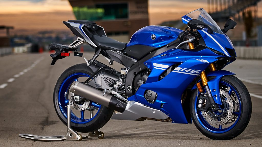 Scheda tecnica Yamaha YZF-R6: prezzo e caratteristiche